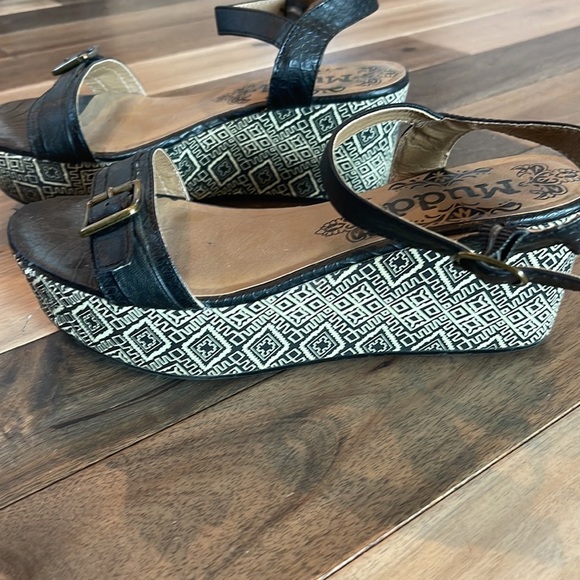 Mudd | Shoes | Platform Sandals | Poshmark